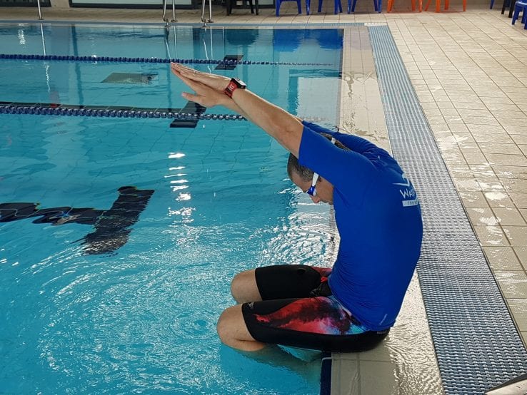 10 Steps to dive like a pro for beginners - WEST Swimming Technique